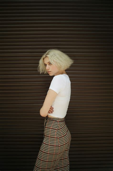 Blond Solo  Pictures Download Free Images On Unsplash