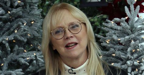 Cheers Actress Shelley Long Is Unrecognizable In New Photos Parade