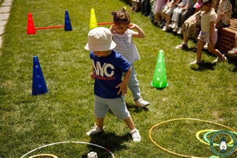 პროგრამები აზროვნების აკადემიის საბავშვო ბაღი