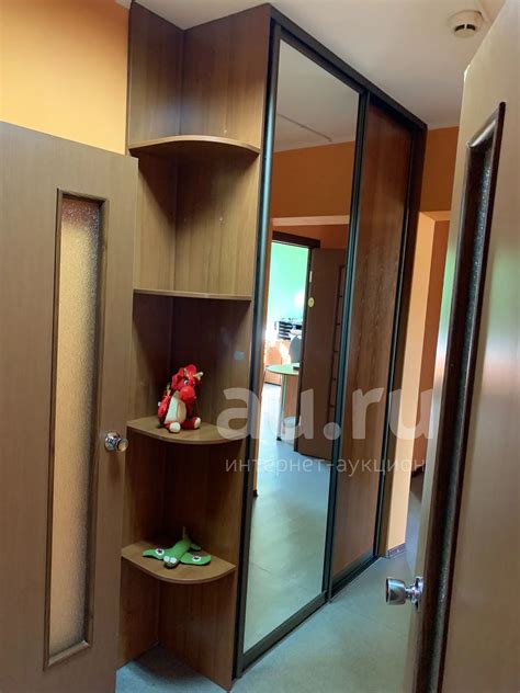 Шкаф купе — купить в Красноярске Состояние Б у Шкафы шкафы купе на интернет аукционе