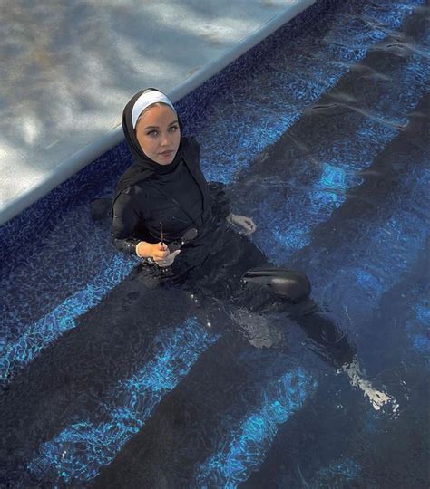 Pinterest Swimming Outfit Pool Outfits Swimming Pool Outfit