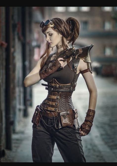 Pin by Lʋαlmα ༺ on Victoяiαη | Steampunk women, Steampunk couture ...