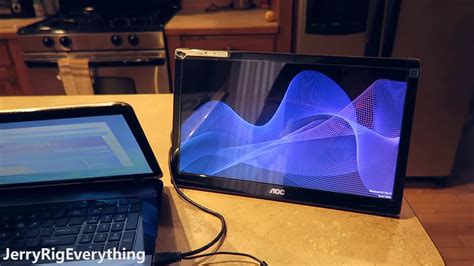 DIY Project Valerie BUILD YOUR OWN Screen Laptop Photography Blog Tips ISO Magazine