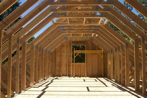 What Are The Main Differences Between Trusses And Rafters