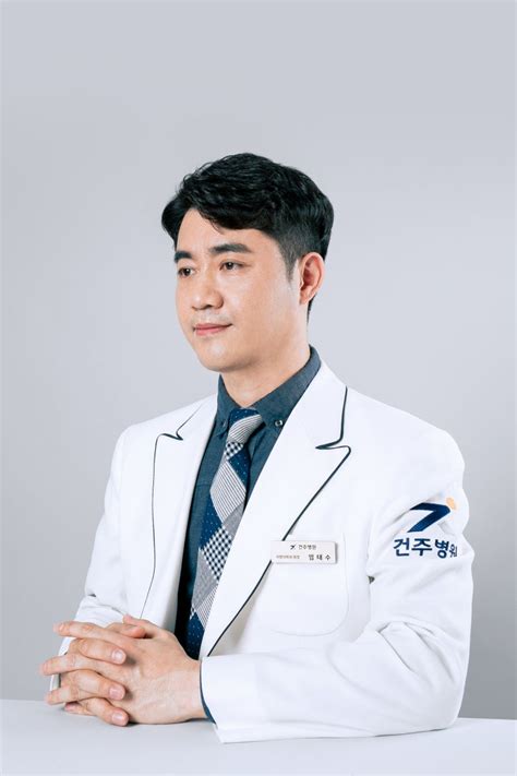 부평역사진관 항상 봄처럼 스튜디오 상반신 프로필 컨셉 포즈 추천해드릴게요 네이버 블로그