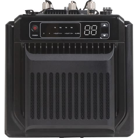 Hr652 Compact Dmr Repeater Hytera Canada