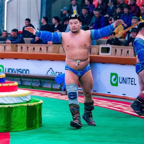 Нүд гүйцэхгүй байсан юм одоо болж байна уу 😁 ямар мэх хийсэн бэ By Javkhlantugs Buyandalai