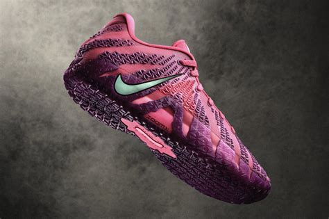 Nike Ja 3 為 Ja Morant 大膽無懼的球場表現精彩助攻 — Nike Inc