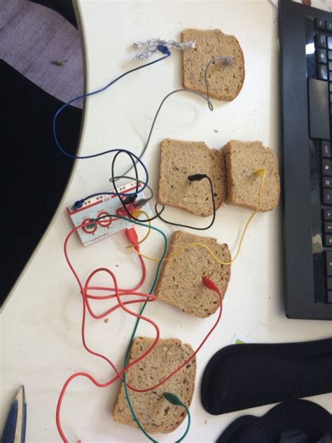 ამ ადამიანებმა იციან როგორ გაიხალისონ ცხოვრება ფოტოები განწყობისათვის