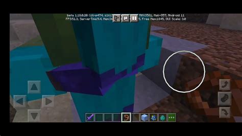 Маленький зомби залез на друговоЭто Майн 118 бета на телефоне Youtube