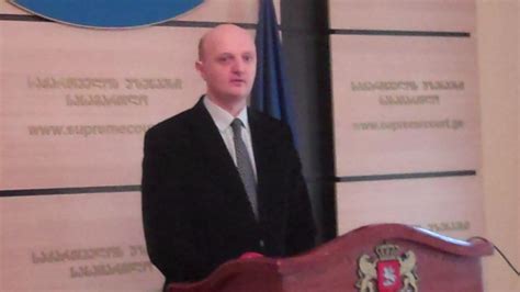 კუბლაშვილი მოსამართლეთა უვადოდ დანიშვნის შესახებ კანონპროექტის შეჩერებას ითხოვს • სასამართლო