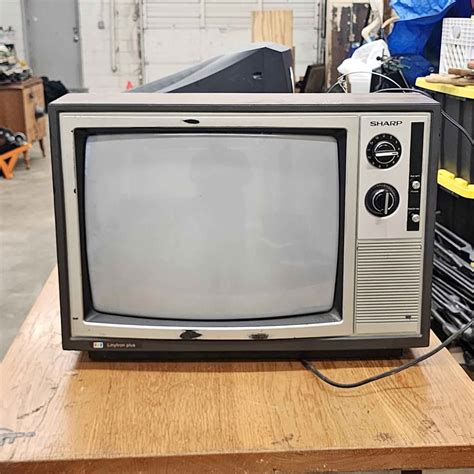 Sharp 19 Crt Tv 19f72 [1981] Album On Imgur