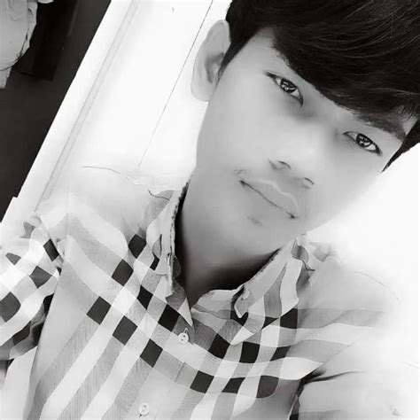 ប្រុស ពេជ្រ