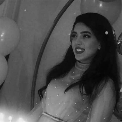 Saba Saba Rezakhani • Threads Say More