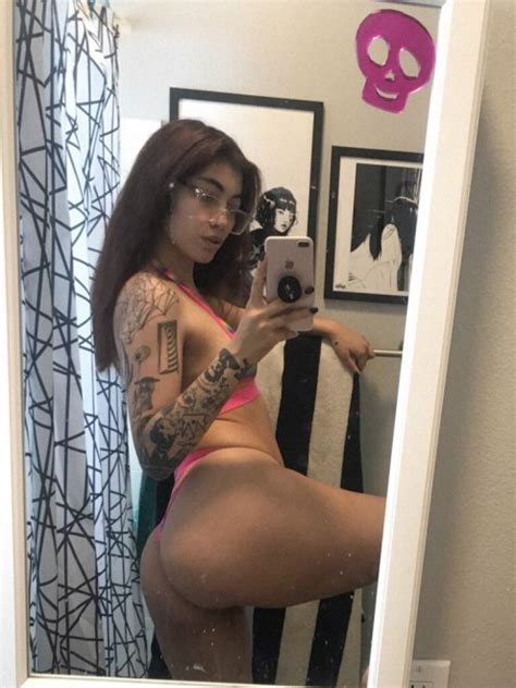 Hereâ€™s My Booty Porn Pic Eporner
