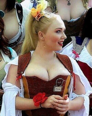 Renaissance Cleavage Porn Pictures Xxx Photos Sex Images Pictoa