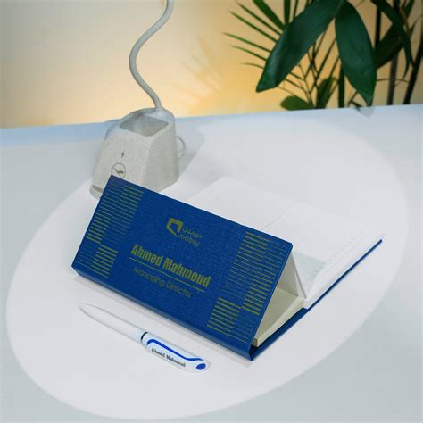 Desktop Notepad Up Trend