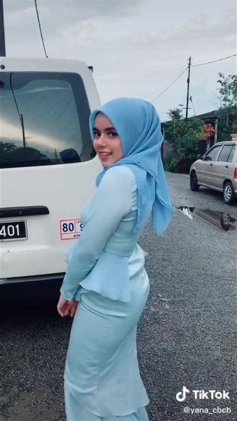 Awek Tumblr Kereta Proton MarleetaroPratt