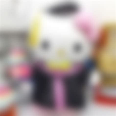 Плюшевая игрушка Хеллоу Китти Hello Kitty 35 см в костюме выпускника Miniso Ссылка на Товар