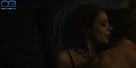 Laysla De Oliveira Nude Pictures Photos Playbabe Naked Topless Fappening