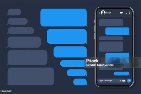 메시징 응용 프로그램과 현실적인 스마트 폰 빈 sms 텍스트 프레임입니다 파란색 메시지 거품이있는 대화 채팅 화면 소셜 미디어