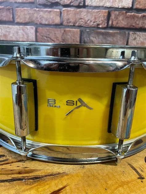 caixa basix custom 14x5 usada jr drums