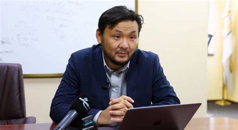 С ЗӨВШӨӨРӨЛТЭЙ ХОЛБООТОЙ МЭДЭЭЛЭЛД ТАЙЛБАР ХИЙЛЭЭ