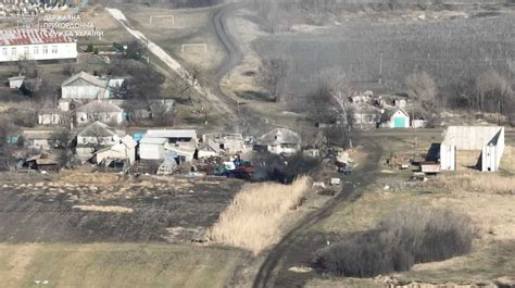 На Луганщині прикордонники знищили групу піхоти окупантів та їхню вантажівку ВІДЕО