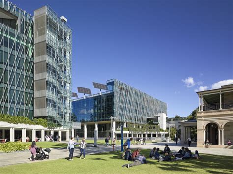 Queensland University Of Technology Qut Amity Global Institute