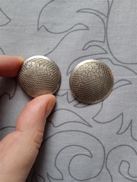 Клипсы винтаж — цена 150 грн в каталоге Серьги Купить аксессуары по доступной цене на Шафе