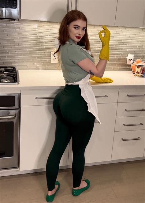 Dexters Mom From Dexters Laboratory R Cosplayers