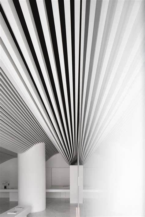 If Design Runxuan Textile Office A Curvilinear Building