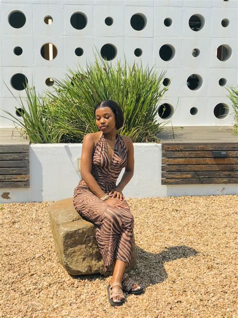 Thandeka Mandabezitha