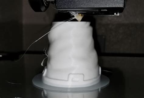 Filament Leaking On The Nozzle Causing Blobs And Strings Rfixmyprint