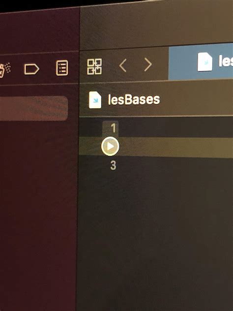 Does Anybody Know How To Remove This Button Its My First Time Launching Xcode And It Appeared