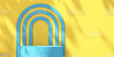 노란색 배경에 나무 그림자가있는 벽에 제품 연단 모형이있는 3d 배경 3d 렌더링 그림 0명에 대한 스톡 사진 및 기타 이미지 0명 3차원 형태 강단 Istock