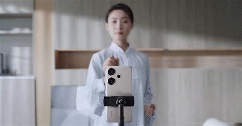 Xiaomi khoe tính năng mới trên Redmi Turbo Trông cực kỳ ma thuật nhưng hoá ra Samsung làm