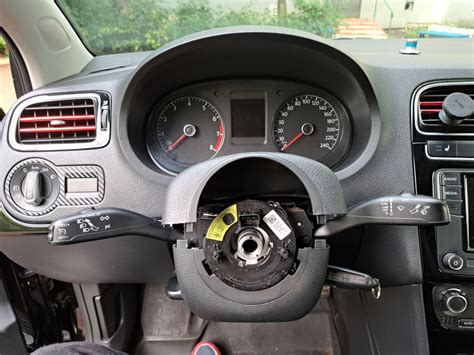 Перешив руля в алькантару с перфорацией — Volkswagen Polo Sedan GT, 1,4 ...