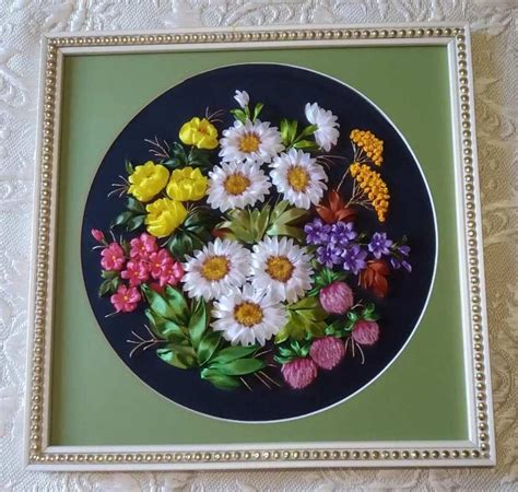 Картина с вышивкой лентами вечная красота — цена 850 грн в каталоге Картины Купить товары для