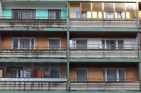 ბიძაჩემი ბოლომდე იბრძოდა ჩემი ბინისთვის ჩემი დედინაცვალი კი ჩემთვის