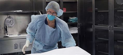 Forensic Pathologist Autopsy