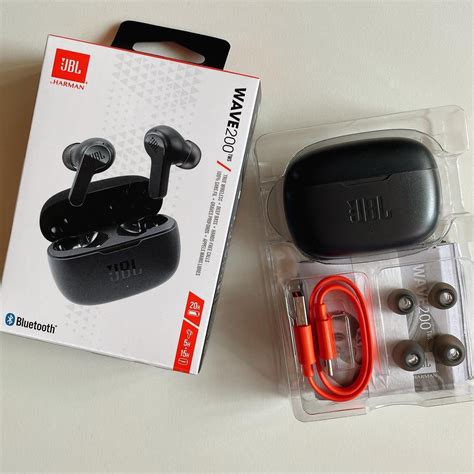 JBL Wave 200 TWS Earbuds