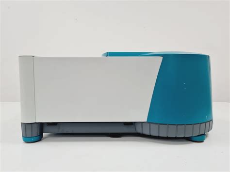 Varian Cary Eclipse Fluorescence Spectrophotometer W Pc And Cary Eclipse