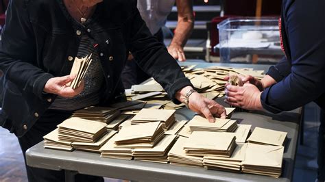 Élections législatives en Indre et Loire les maires en plein branle bas de combat