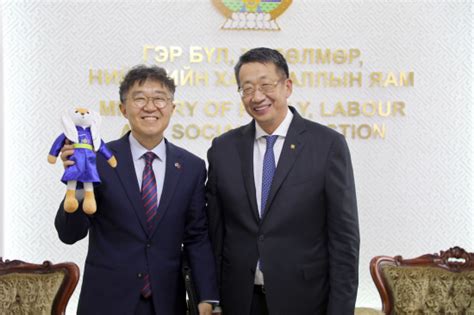 БНСУ д ажиллаж буй иргэдийн нийгмийн хамгааллыг сайжруулна