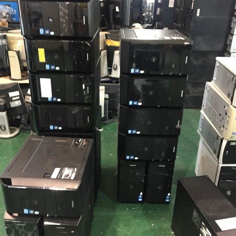 학교 불용컴퓨터 매입 불용전산장비 불용정보화기기 방문매입 방문 현품실사 견적서 발행 하드디스크 디가우징 천공 데이터보안폐기