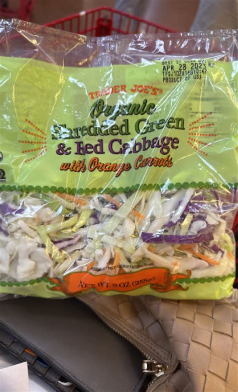 Trader Joes Organic Shredded Green And Red Cabbage With Orange Carrots Fig App