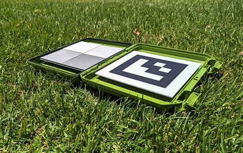 Diffuse Reflectance Standard Calibration Target Package T3 R125