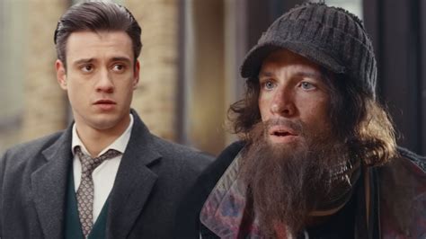 მდიდარმა ბიჭმა საბრალო უსახლკაროს ფული წაართვა უსახლკარო დაედევნა მას მაგრამ ბიჭმა პოლიცია