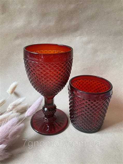 Келих для вина з червоного товстого скла Аврора 200 мл ціна 320 грн — Prom Ua Id 1209502645